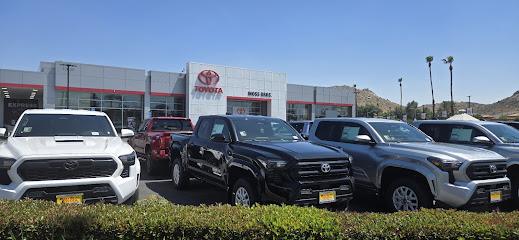 Moss Bros. Toyota of Moreno Valley - CaliforniaCarDealers.net